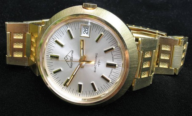 Mondaine | Electric Watches